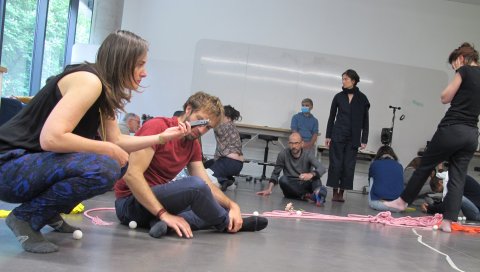 Faire exister les nouvelles attentions : atelier de Julie Perrin et ...