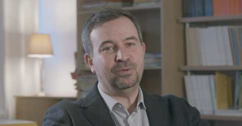 Entretien avec Aurélien Robert, Historien et philosophe des sciences ...